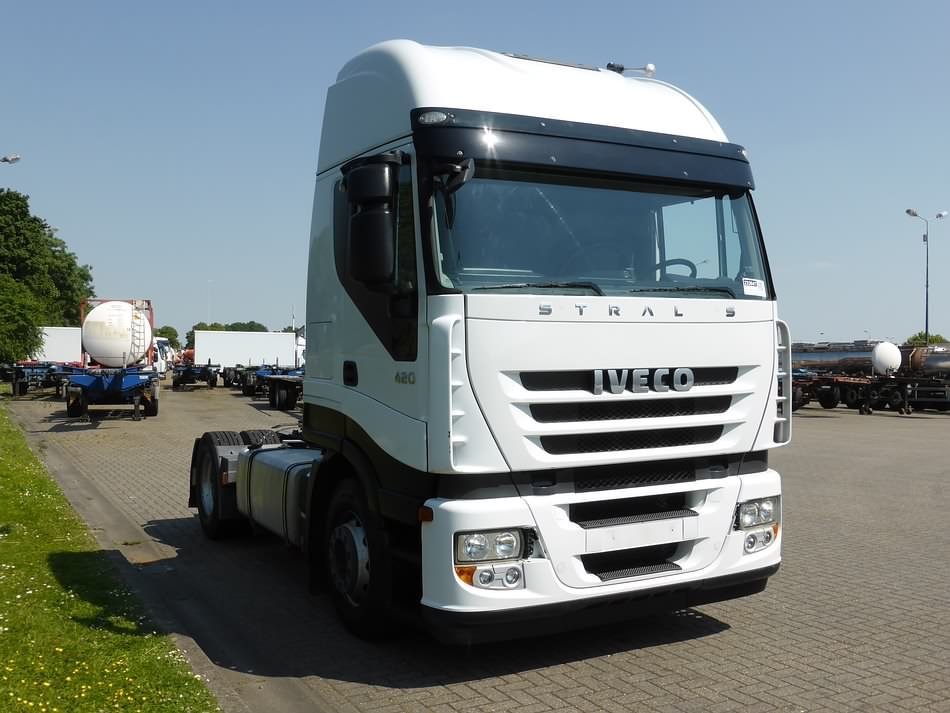 IVECO AS440S42 STRALIS - Kleyn Trucks
