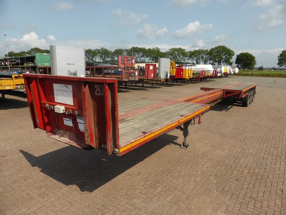 VAN HOOL EXTENDABLE - Kleyn Trucks