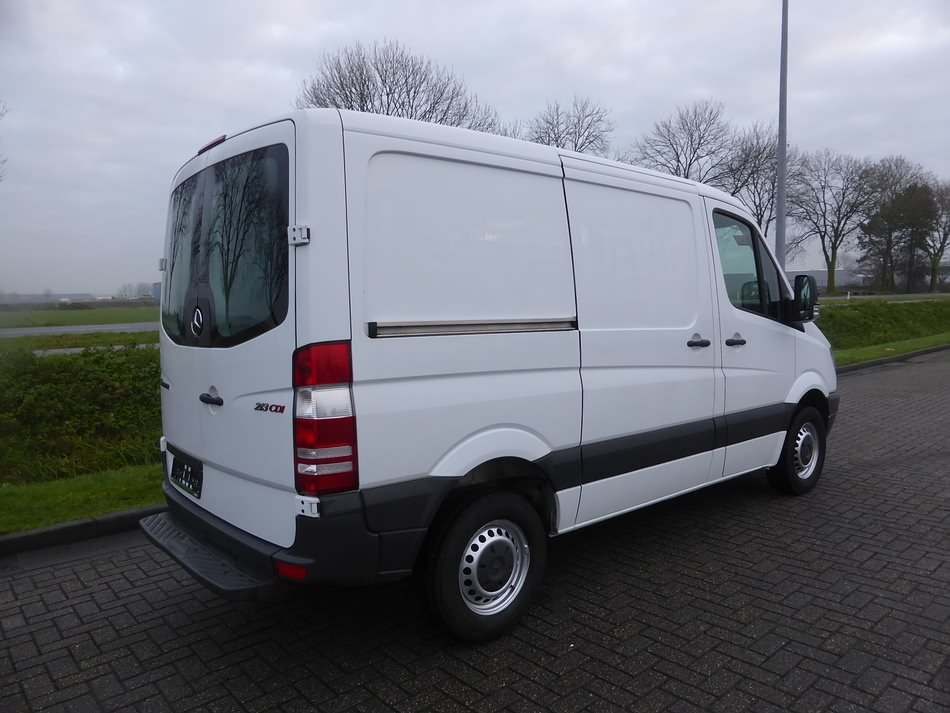 MERCEDES-BENZ SPRINTER 213 - Kleyn Vans