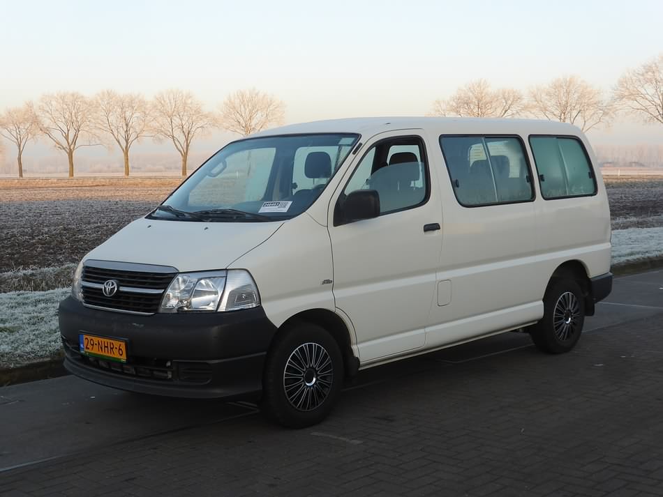 Toyota Hiace 2.5 Mt