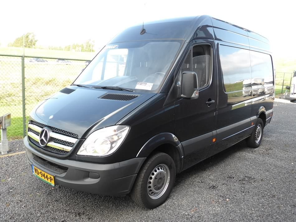 MERCEDES-BENZ SPRINTER 210 CDI - Kleyn Vans