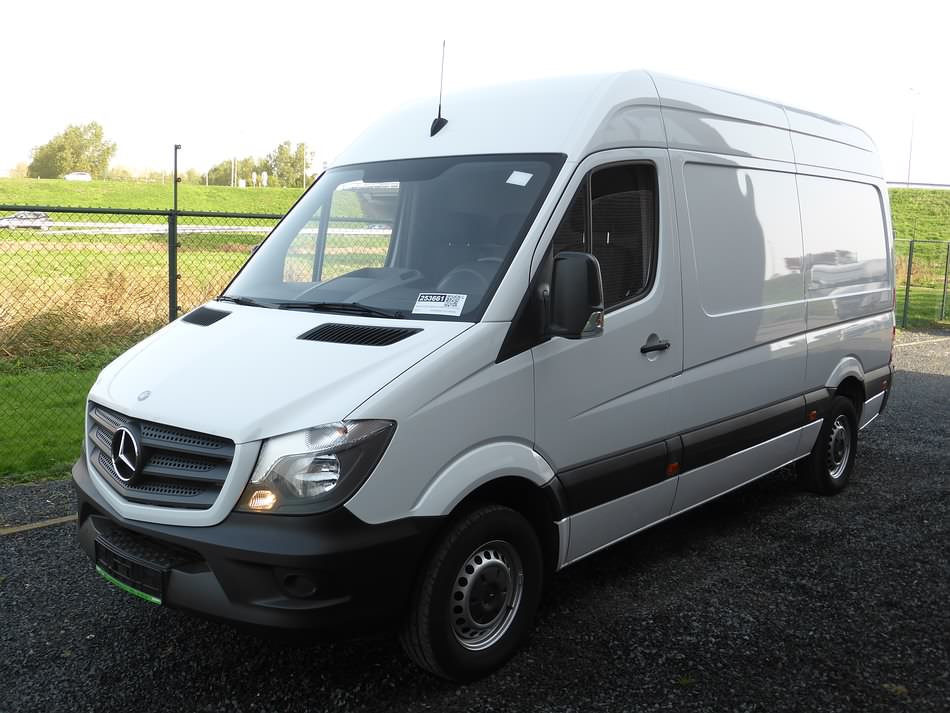 MERCEDES-BENZ SPRINTER 210 CDI - Kleyn Vans