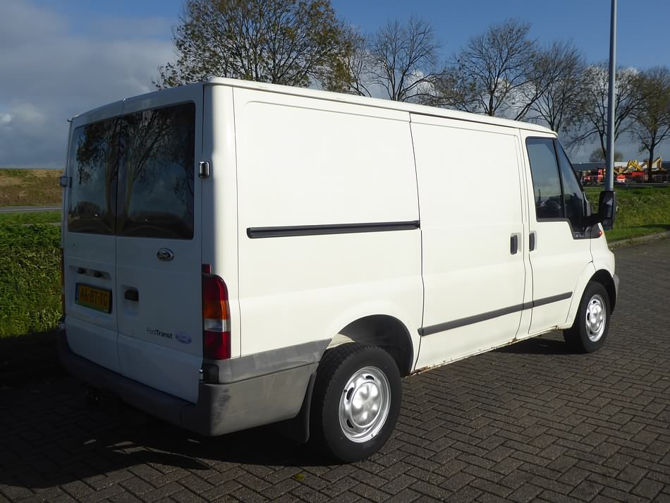 FORD TRANSIT 260S - Kleyn Vans