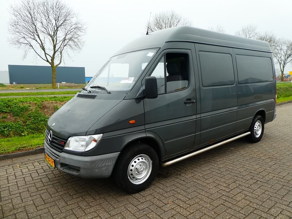 MERCEDES-BENZ SPRINTER 211 - Kleyn Vans