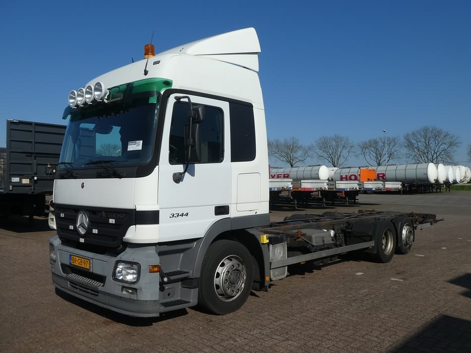 MERCEDES-BENZ ACTROS 2632 - Kleyn Vans