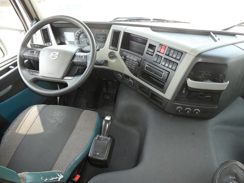 VOLVO FM 450 Kleyn Vans