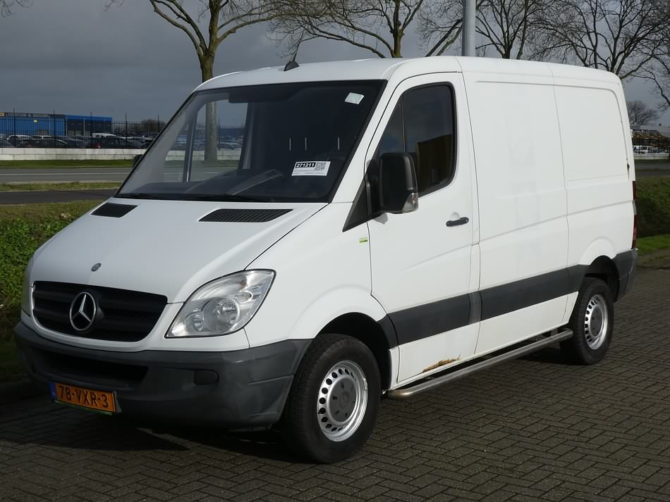 MERCEDES-BENZ SPRINTER 211 - Kleyn Vans
