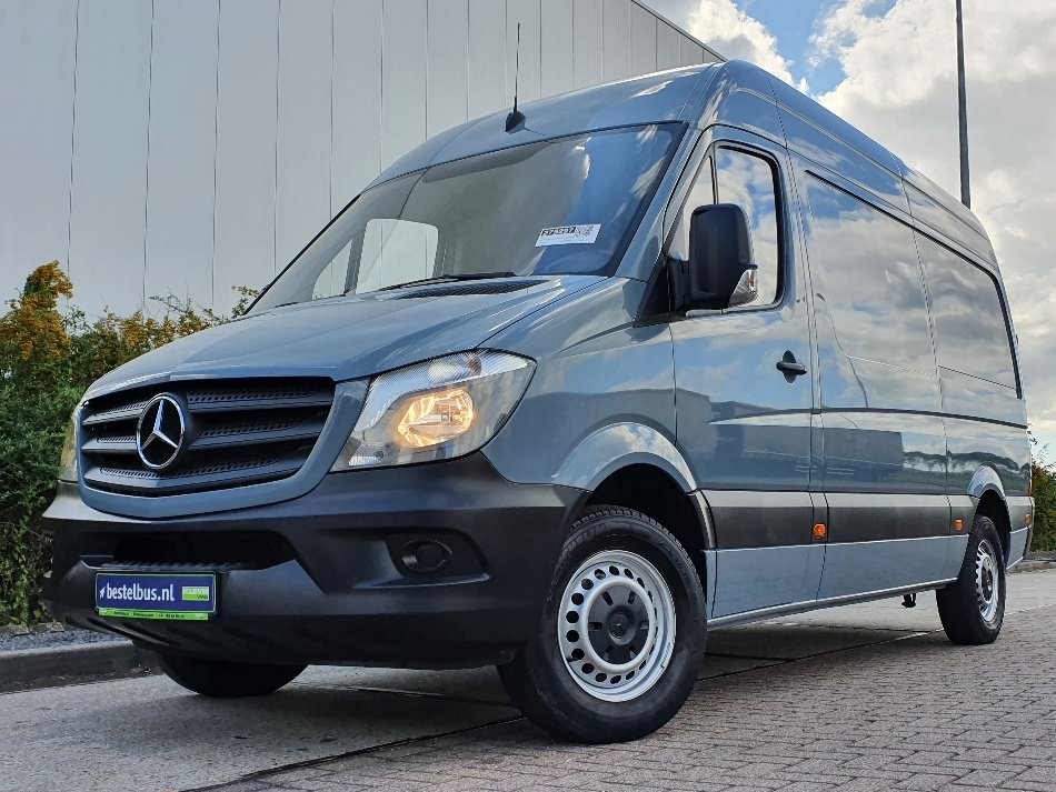 MERCEDES-BENZ SPRINTER 211 - Camionette