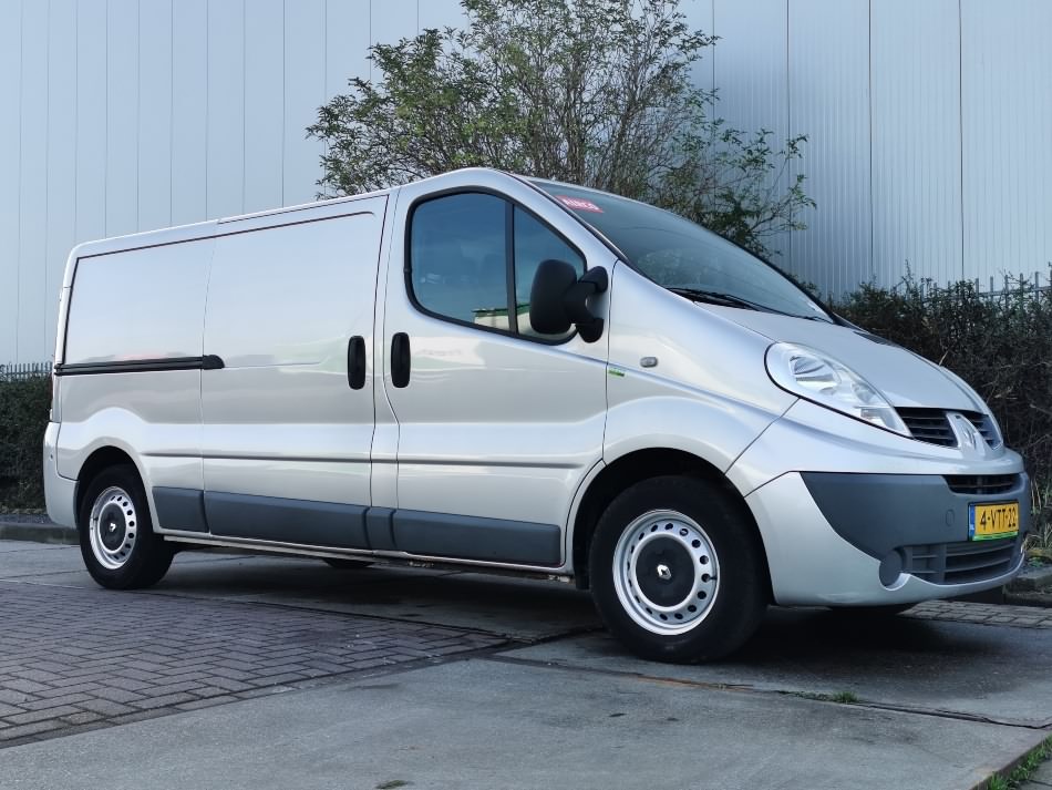 RENAULT TRAFIC 2.0 DCI - Kleyn Vans