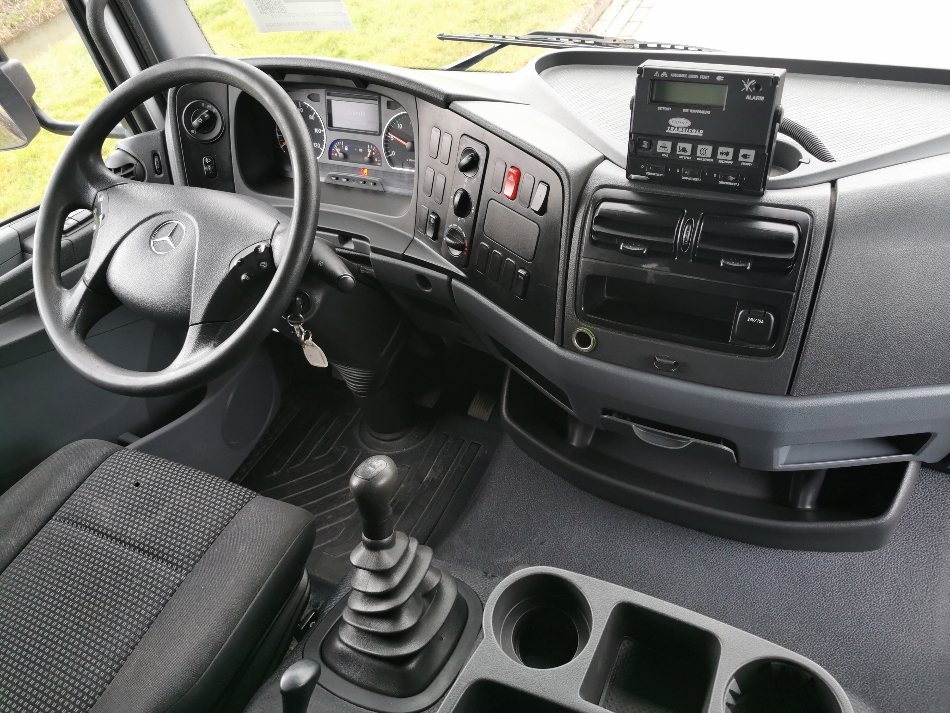 MERCEDES-BENZ ATEGO 1018 - Kleyn Trucks