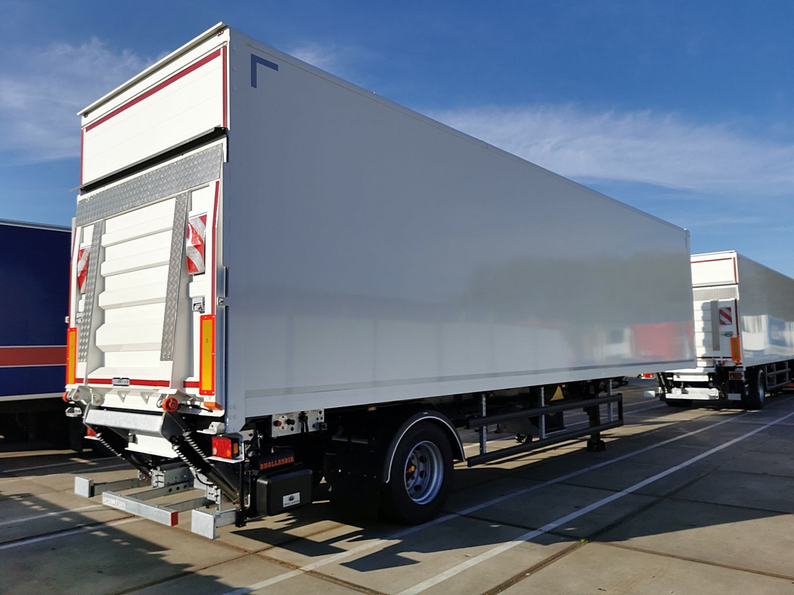 KLEYN TRAILERS TFSH 10TR PLY - Kleyn Trucks