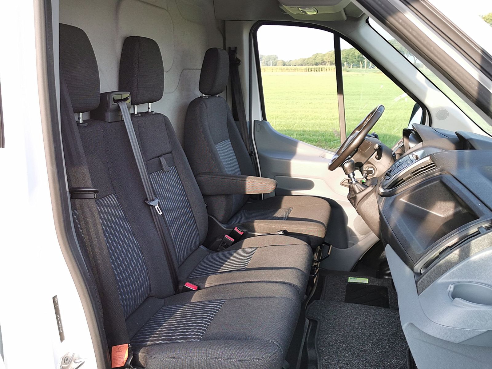 FORD TRANSIT 350 - Kleyn Vans