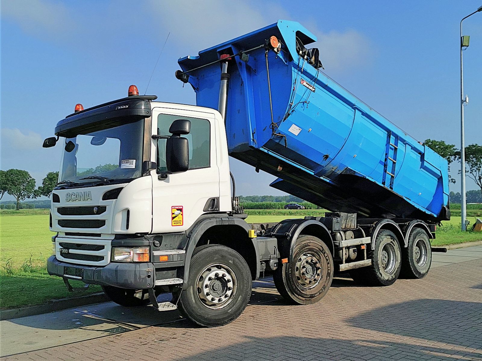 SCANIA P360 - Kleyn Vans