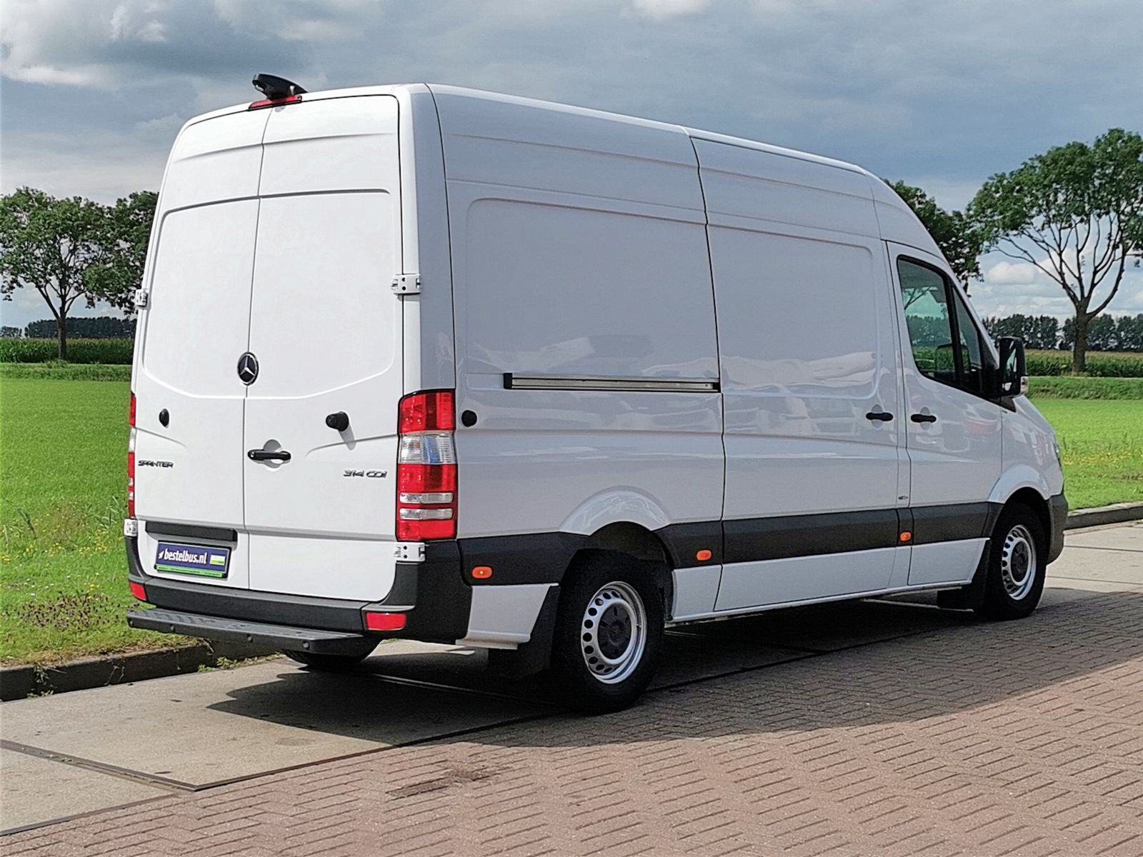 MERCEDES-BENZ SPRINTER 316 - Kleyn Vans