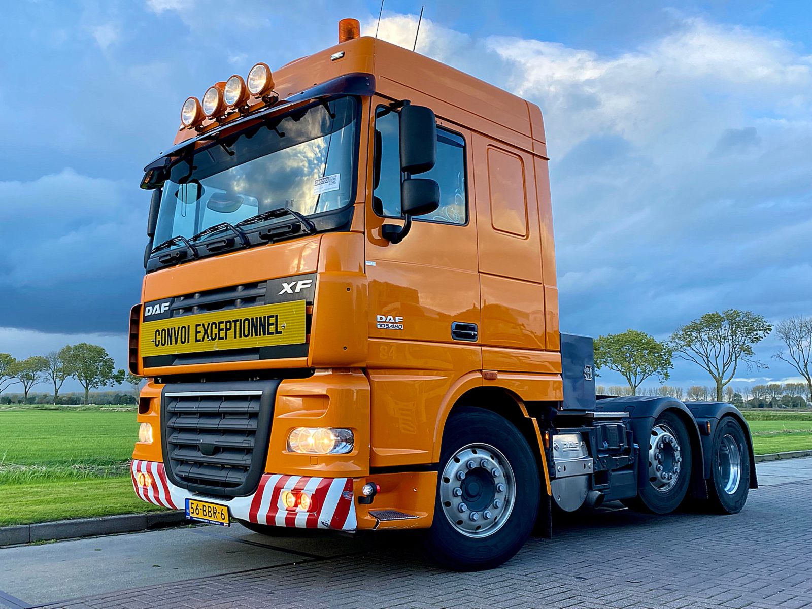 DAF XF 105.460 - Kleyn Vans