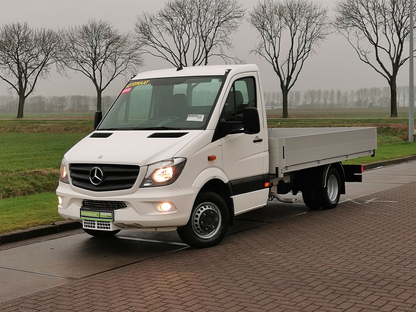 MERCEDES-BENZ SPRINTER 516 - Bestelbus