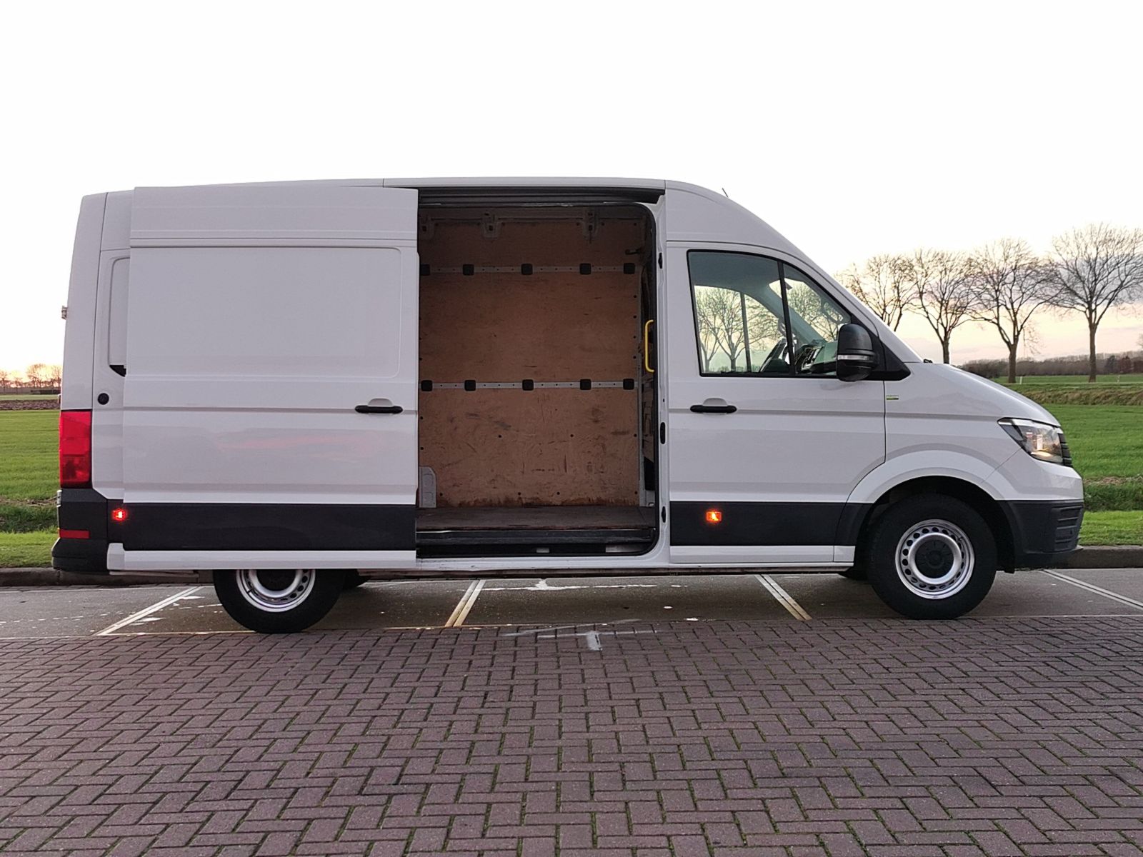 VOLKSWAGEN CRAFTER 35 2.0 - Kleyn Vans