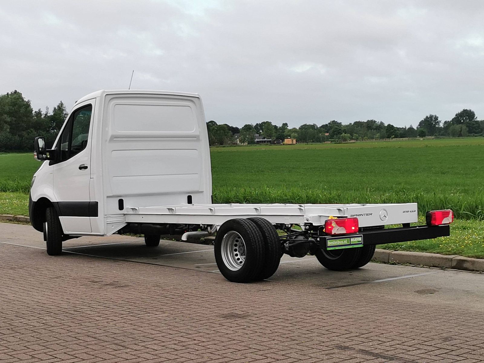 MERCEDES-BENZ SPRINTER 519 - Kleyn Trucks