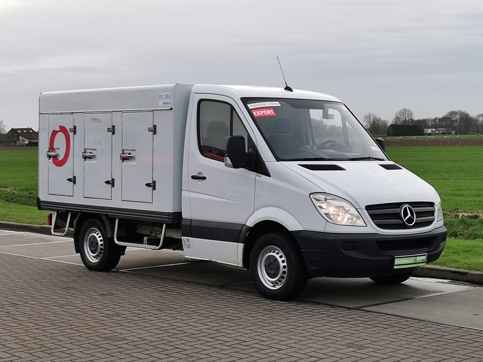 MERCEDES-BENZ SPRINTER 310 - Kleyn Vans