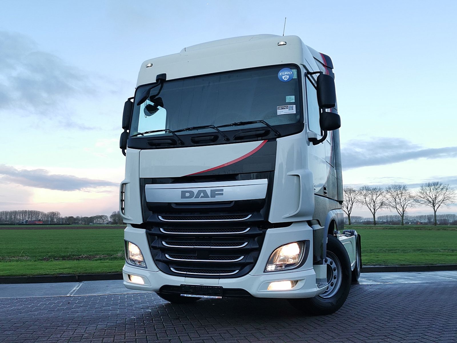 DAF XF 460 - Bestelbus