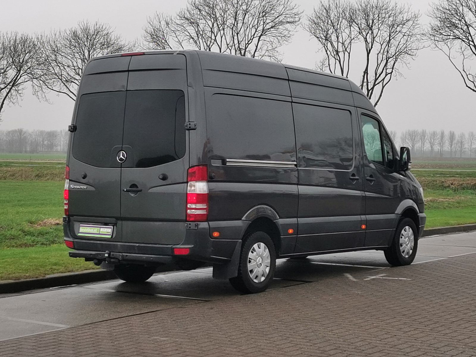 MERCEDES-BENZ SPRINTER 319 - Bestelbus