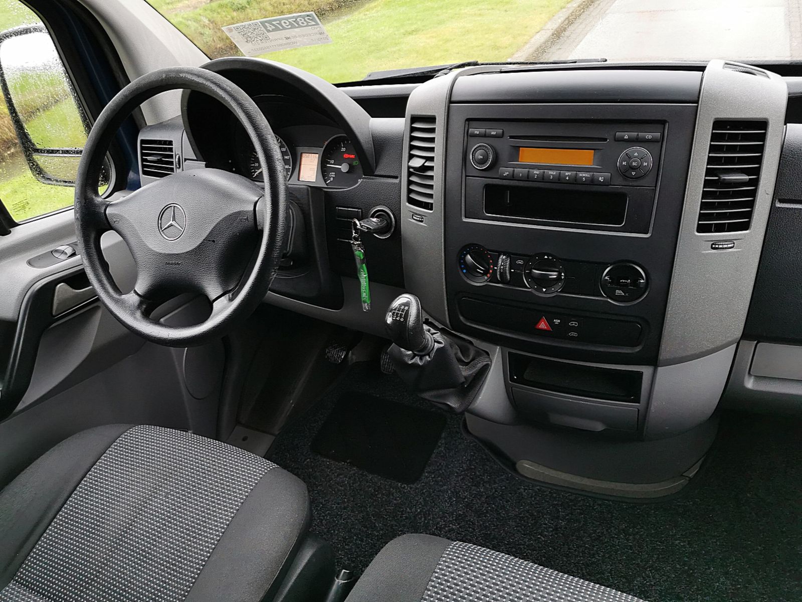 MERCEDES-BENZ SPRINTER 210 - Kleyn Vans