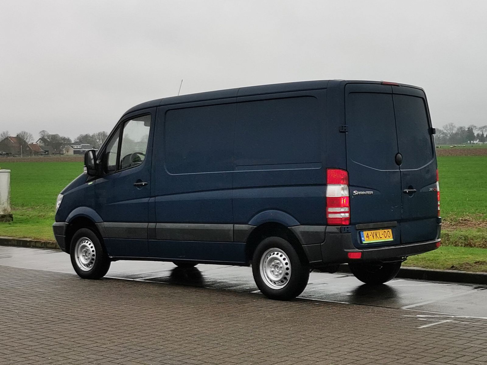 MERCEDES-BENZ SPRINTER 210 - Kleyn Vans