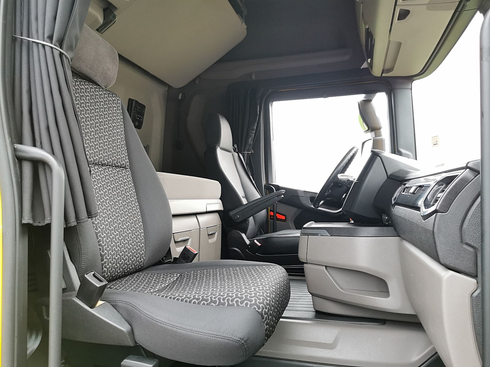 SCANIA R450 - Kleyn Trucks