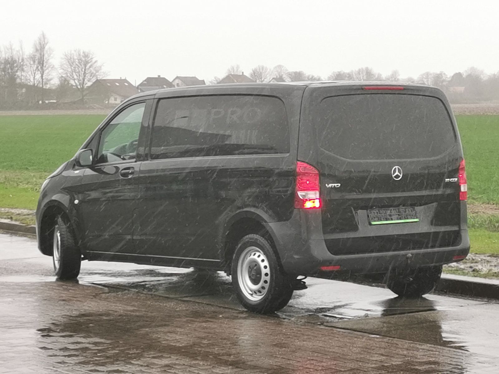 MERCEDES-BENZ VITO 111 - Kleyn Vans