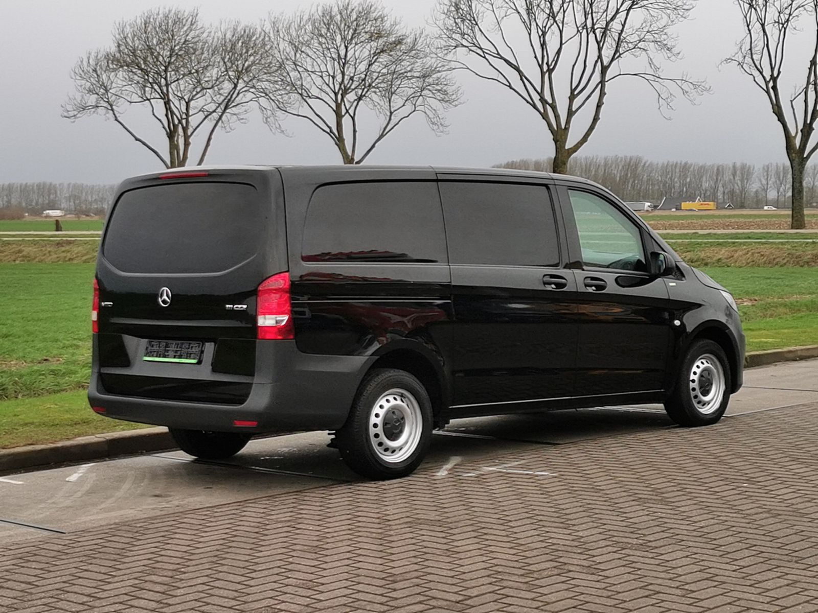MERCEDES-BENZ VITO 111 - Kleyn Vans