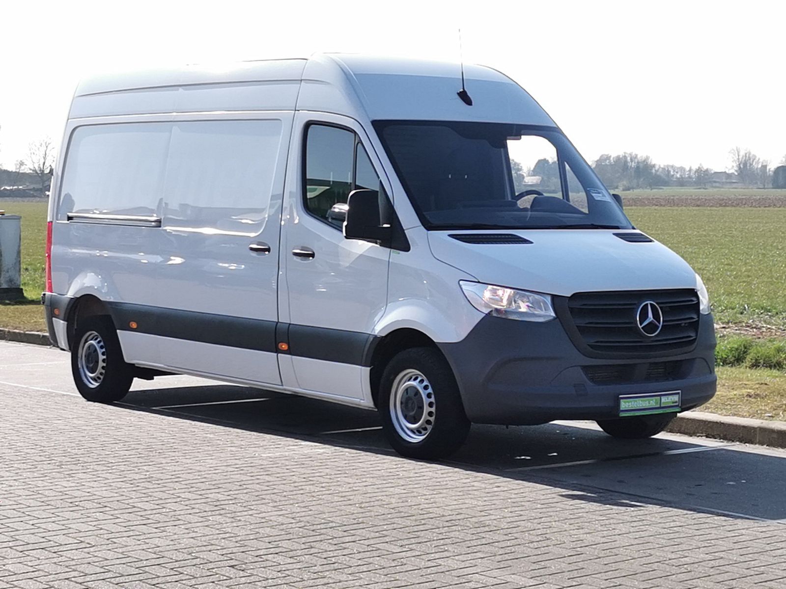 MERCEDES-BENZ SPRINTER 211 - Kleyn Vans