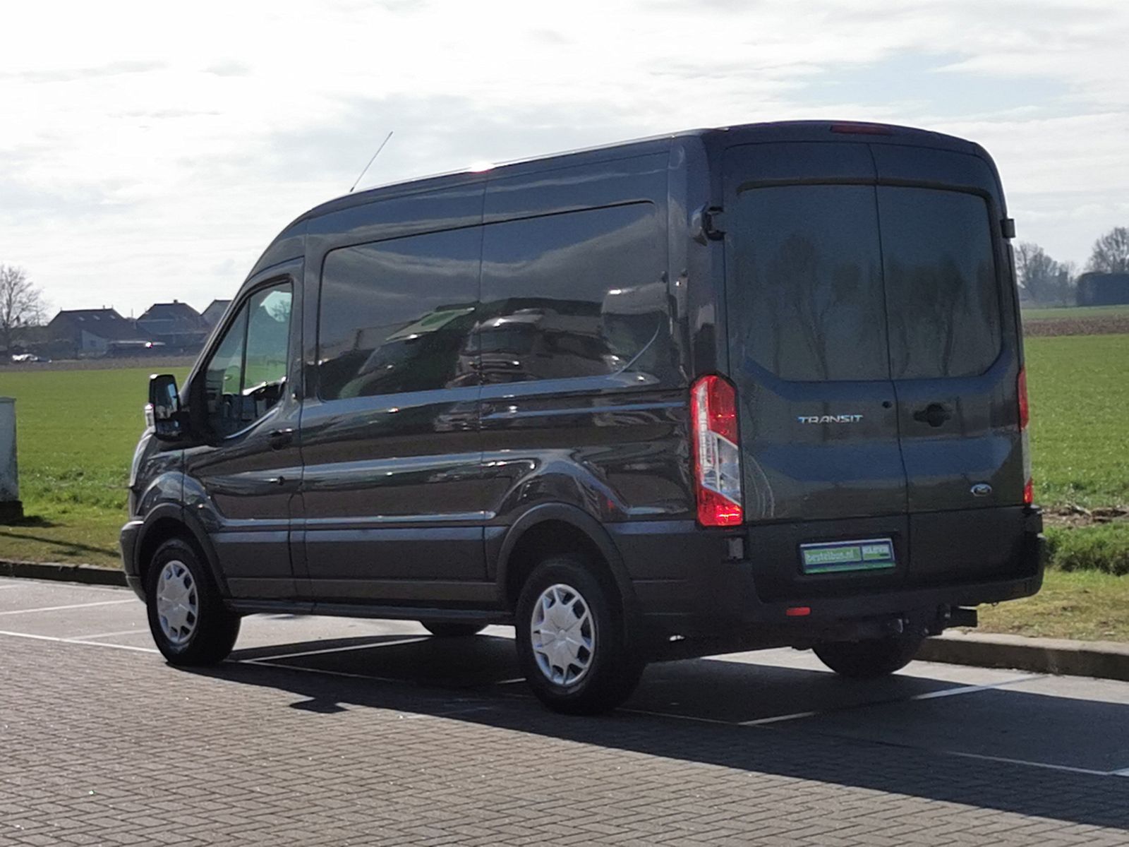 FORD TRANSIT 2.0 - Kleyn Trucks