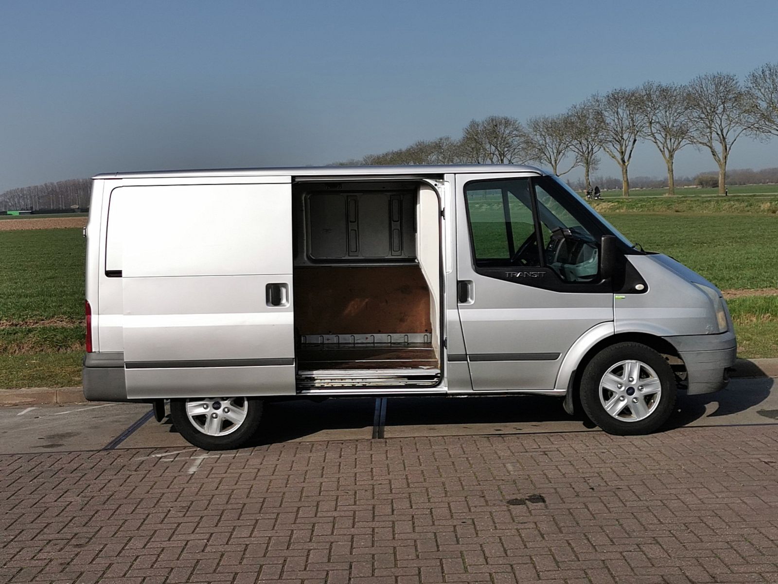 FORD TRANSIT 260 - Kleyn Trucks