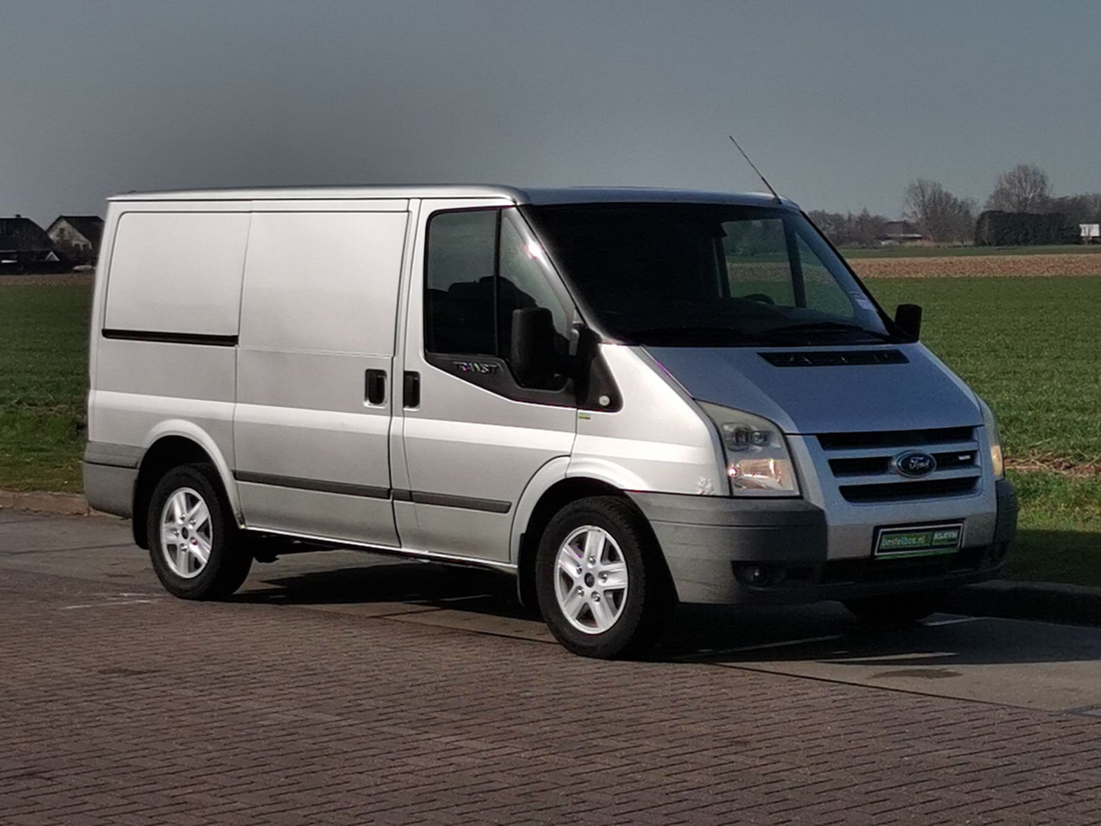 FORD TRANSIT 260 - Kleyn Trucks