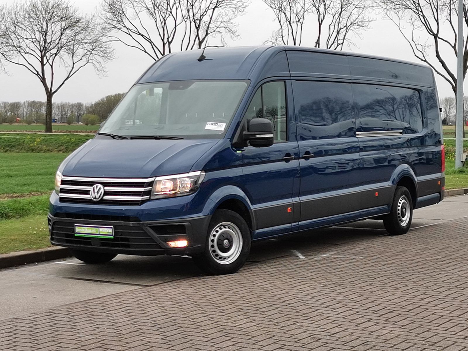 VOLKSWAGEN CRAFTER 35 2.0 - Kleyn Trucks