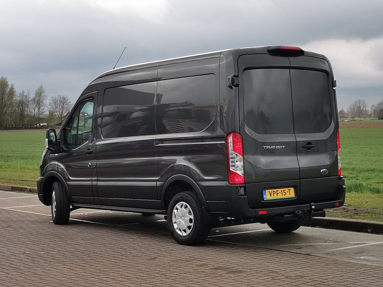 FORD TRANSIT 2.0 - Kleyn Trucks