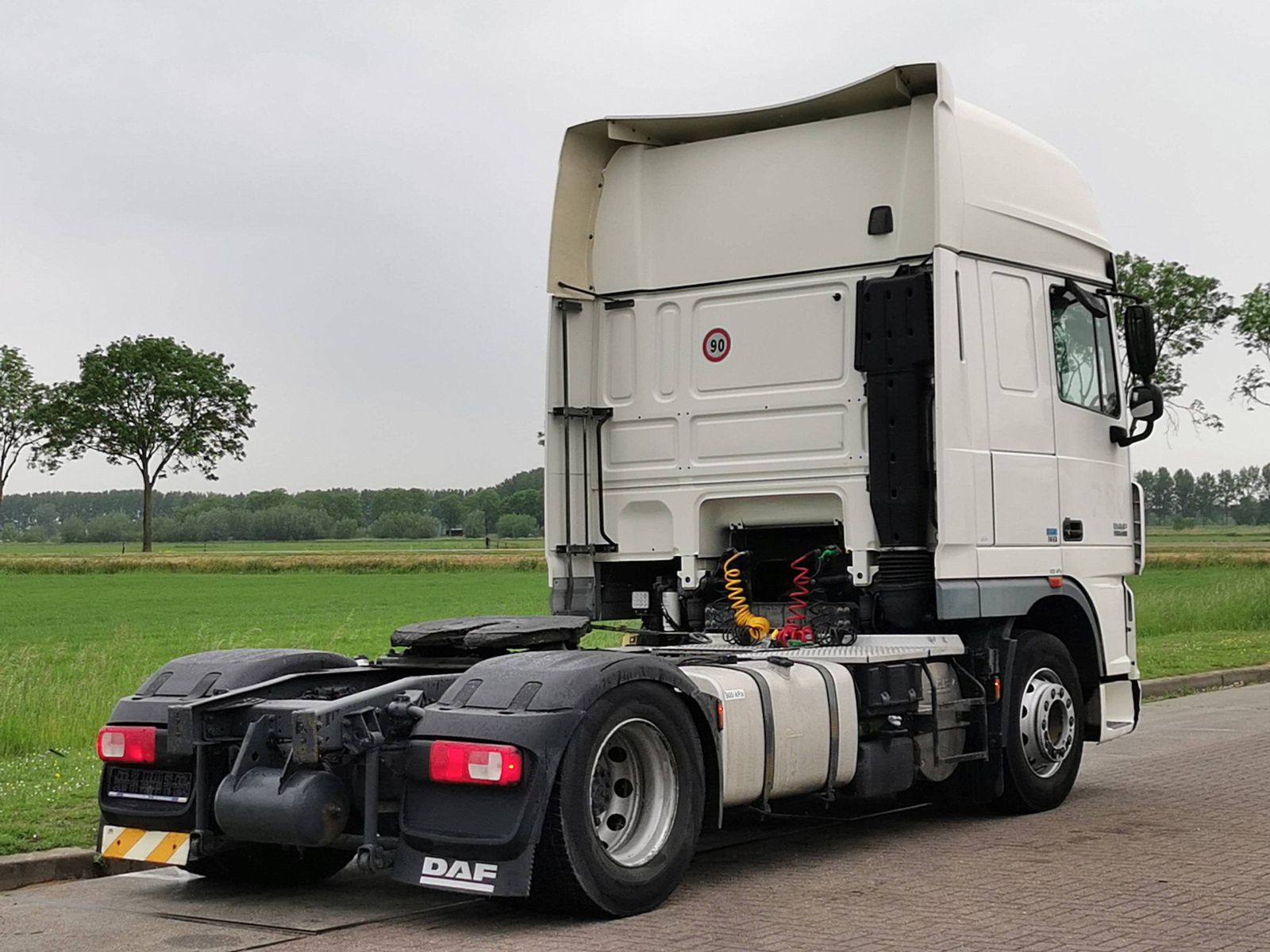 DAF XF 105.460 - Kleyn Vans