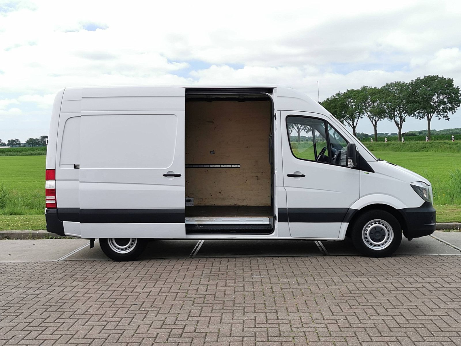 MERCEDES-BENZ SPRINTER 314 L2 H2 - Kleyn Vans