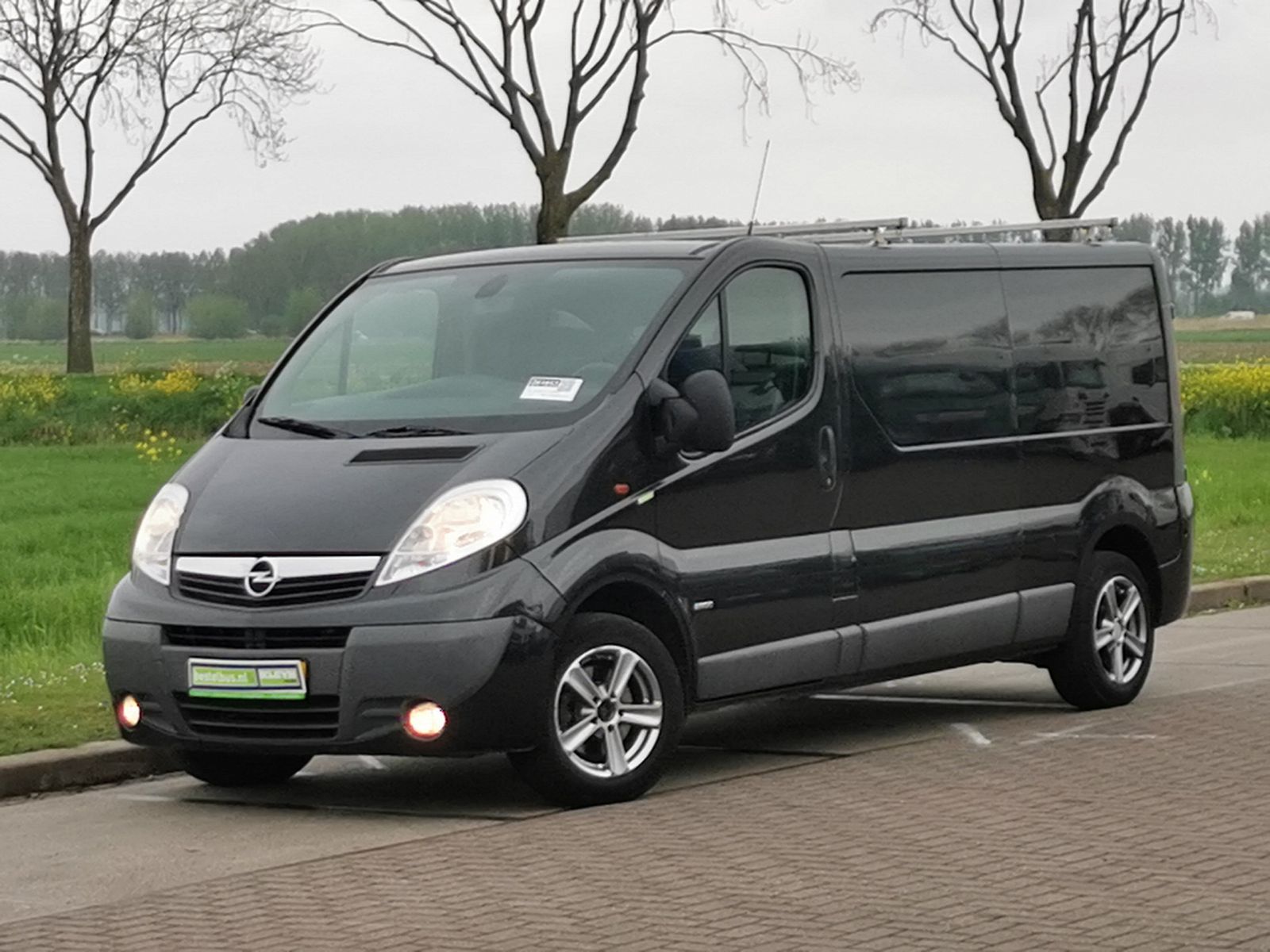 OPEL VIVARO 2.0 114PK L2 - Kleyn Trucks