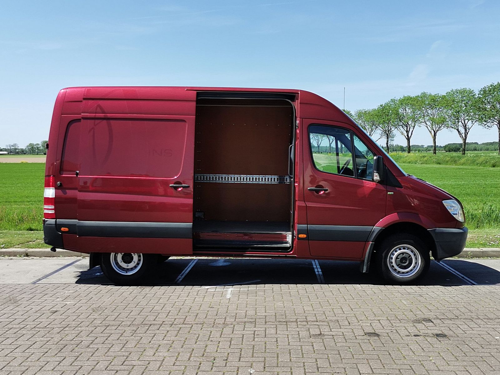 MERCEDES-BENZ SPRINTER 416 - Kleyn Vans