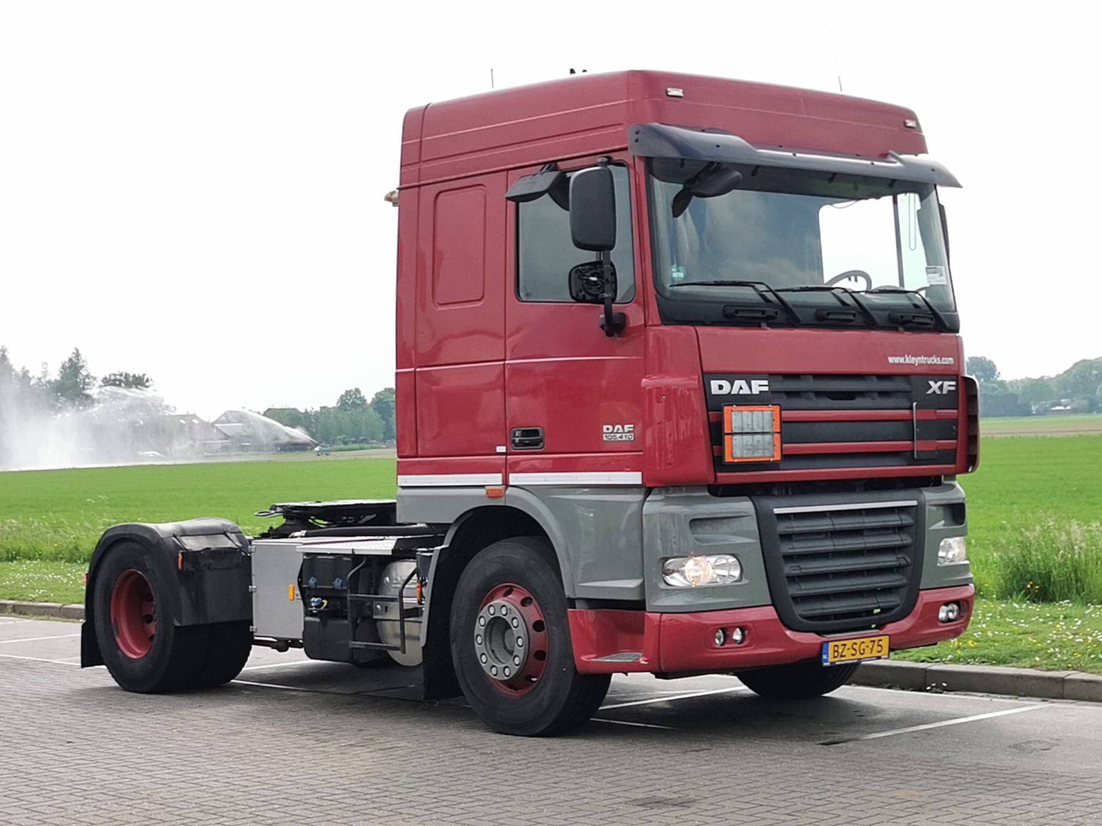 DAF XF 105.410 - Kleyn Vans