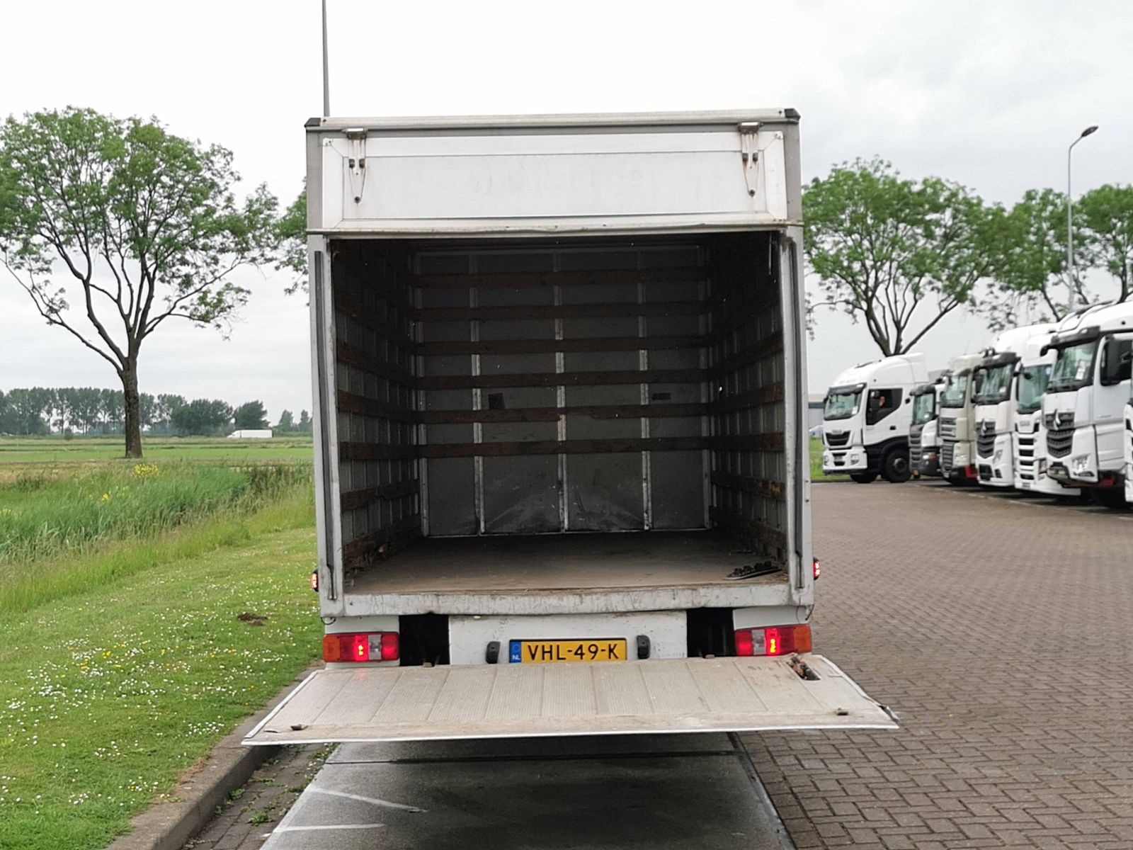 MITSUBISHI CANTER S13 3.0 - Kleyn Vans