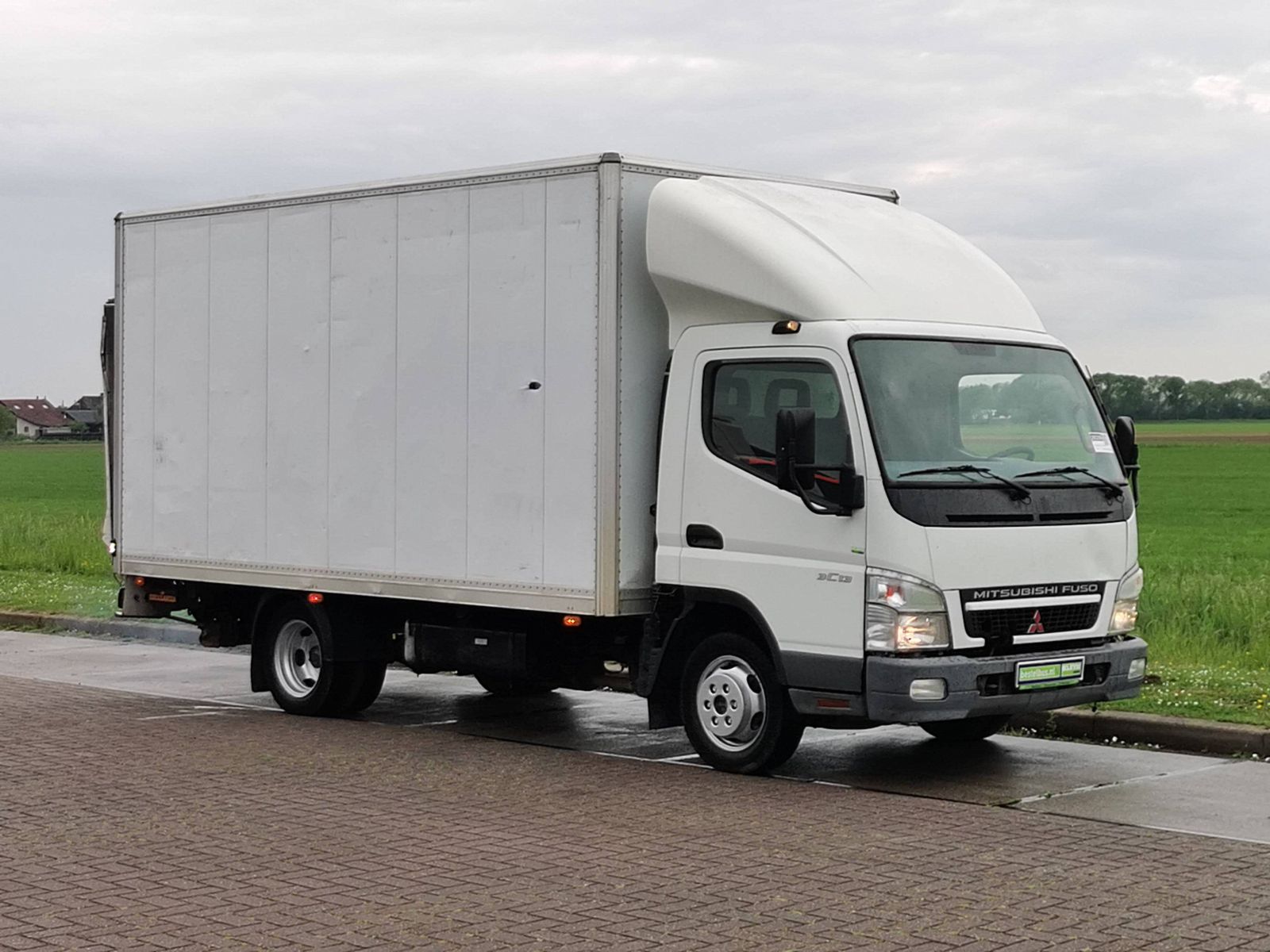 MITSUBISHI CANTER S13 3.0 - Kleyn Vans