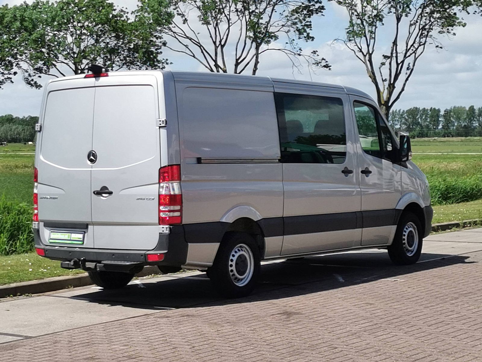 MERCEDES-BENZ SPRINTER 216 - Kleyn Vans