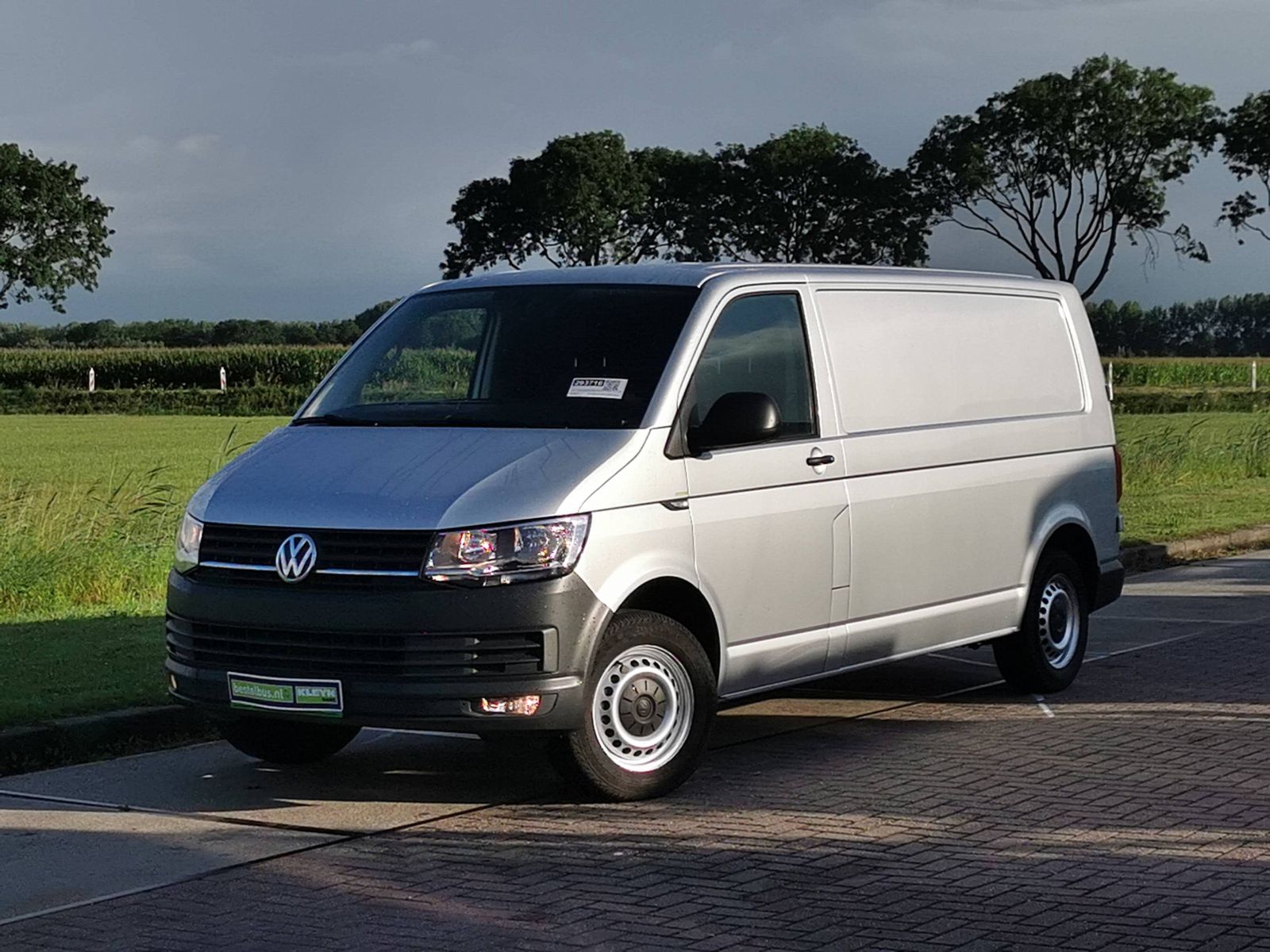 VOLKSWAGEN TRANSPORTER 2.0 TDI - Kleyn Vans