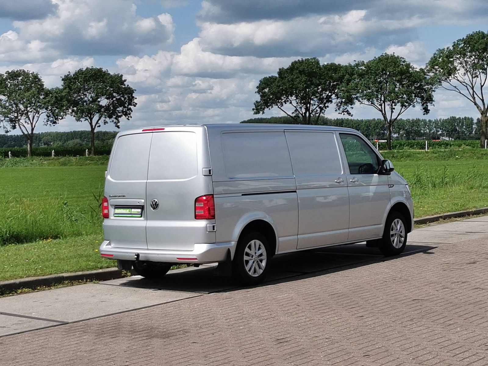 VOLKSWAGEN TRANSPORTER 2.0 TDI - Kleyn Vans