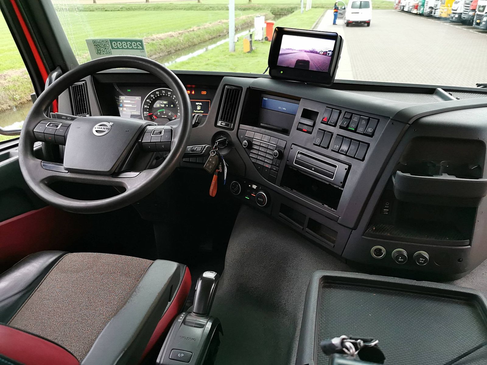 VOLVO FMX 11.370 - Kleyn Vans