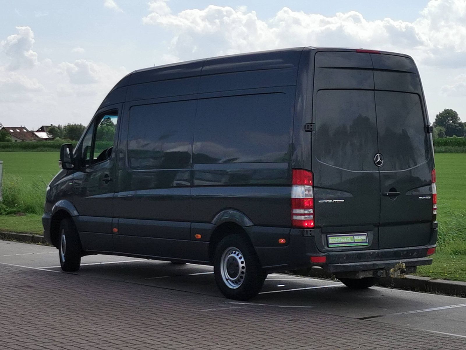 MERCEDES-BENZ SPRINTER 214 - Kleyn Trucks