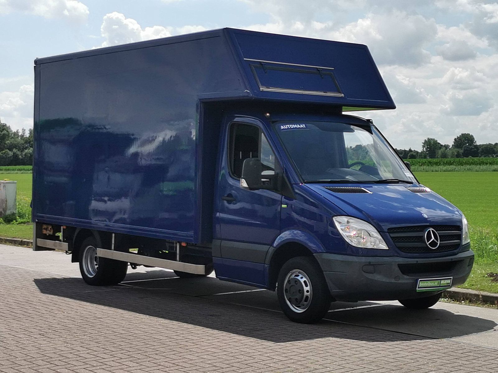 MERCEDES-BENZ SPRINTER 516 - Kleyn Trucks