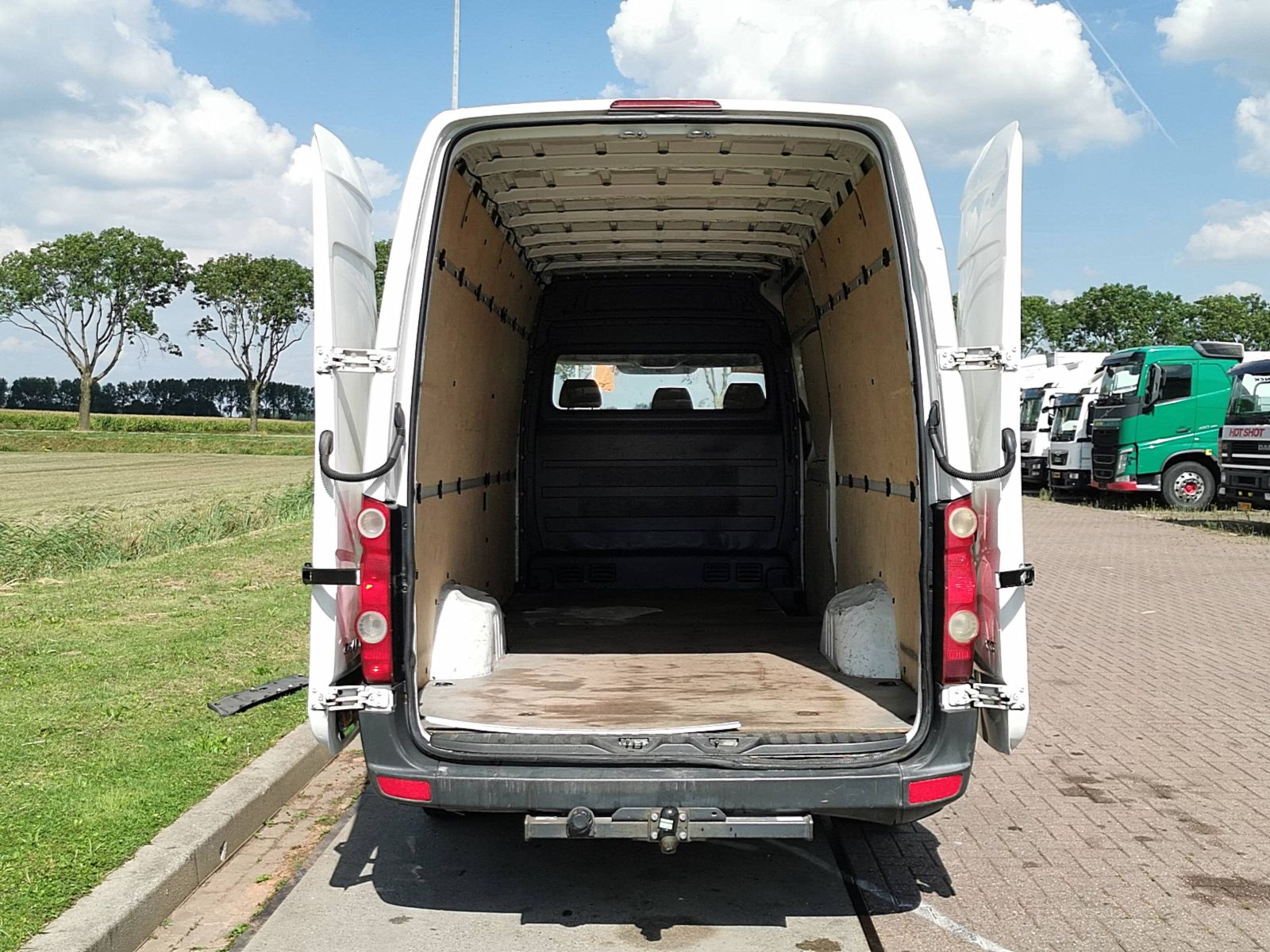 VOLKSWAGEN CRAFTER 2.0 MAXI - Kleyn Vans